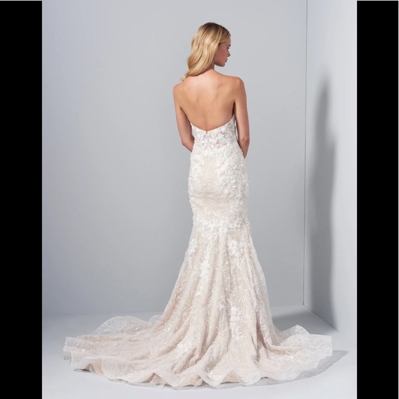 allison Webb | Dresses | Allison Webb Ivory Evie Floral Lace Wedding ...
